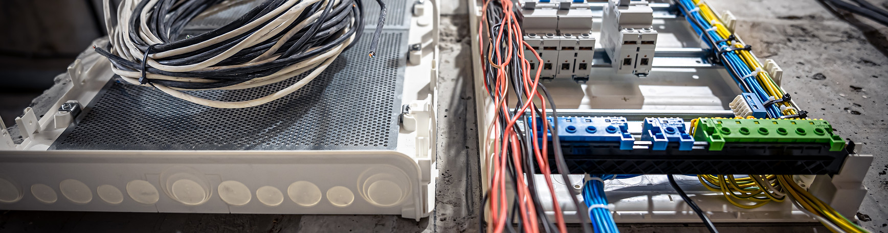 Telecom & Control Cable Laying | Al Riyadh Phone