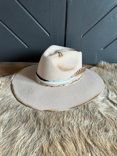 The "Sand Duster' | Brick + Brim