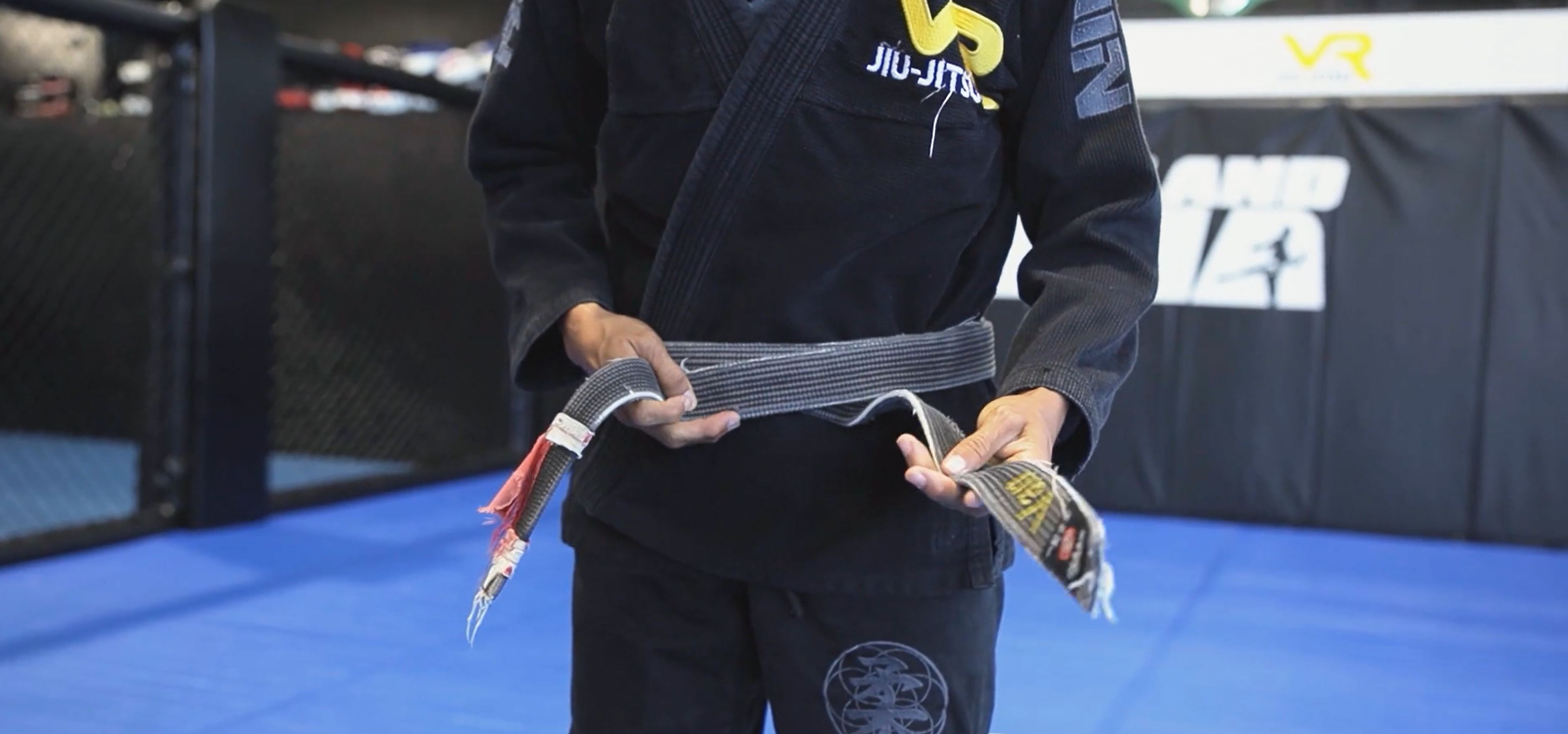 Tying the BJJ Belt: A Ritual of Tradition and Respect