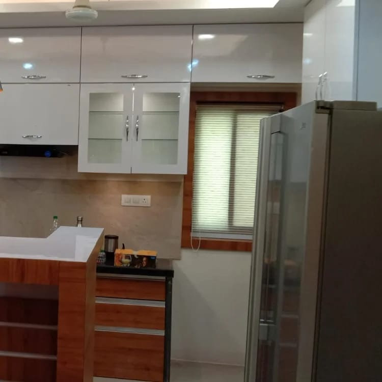 Laminate Finish Kitchen