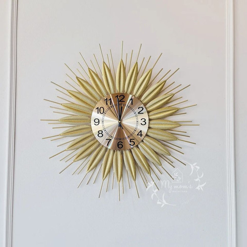 Golden sunrise clock #MMB485 | My Mom's Backyard