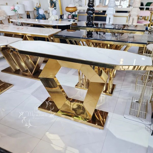 The golden tierra console table #MMB519 | My Mom's Backyard