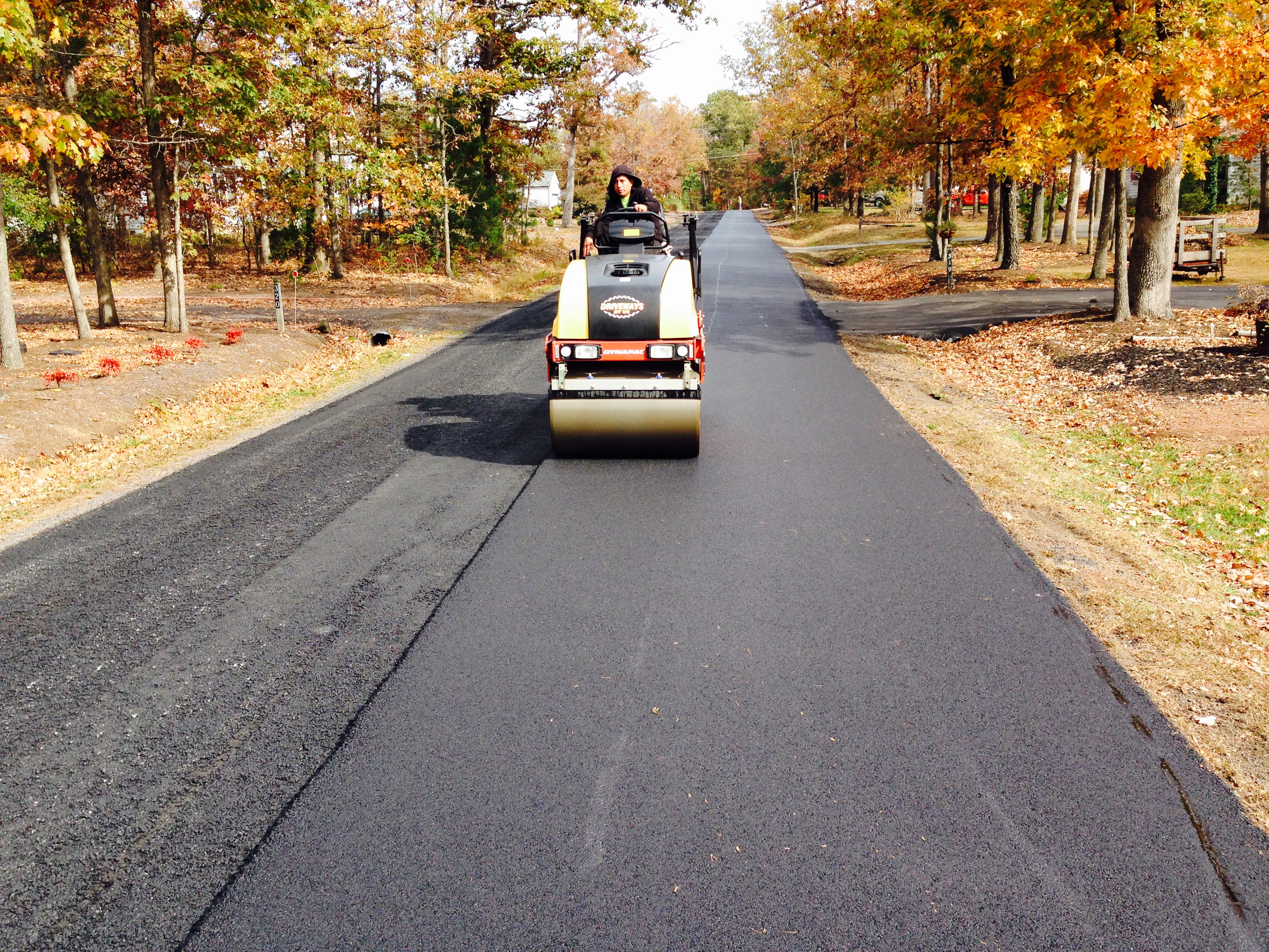 Commercial & Residential Paving | Driveways By Us | Fredericksburg, VA