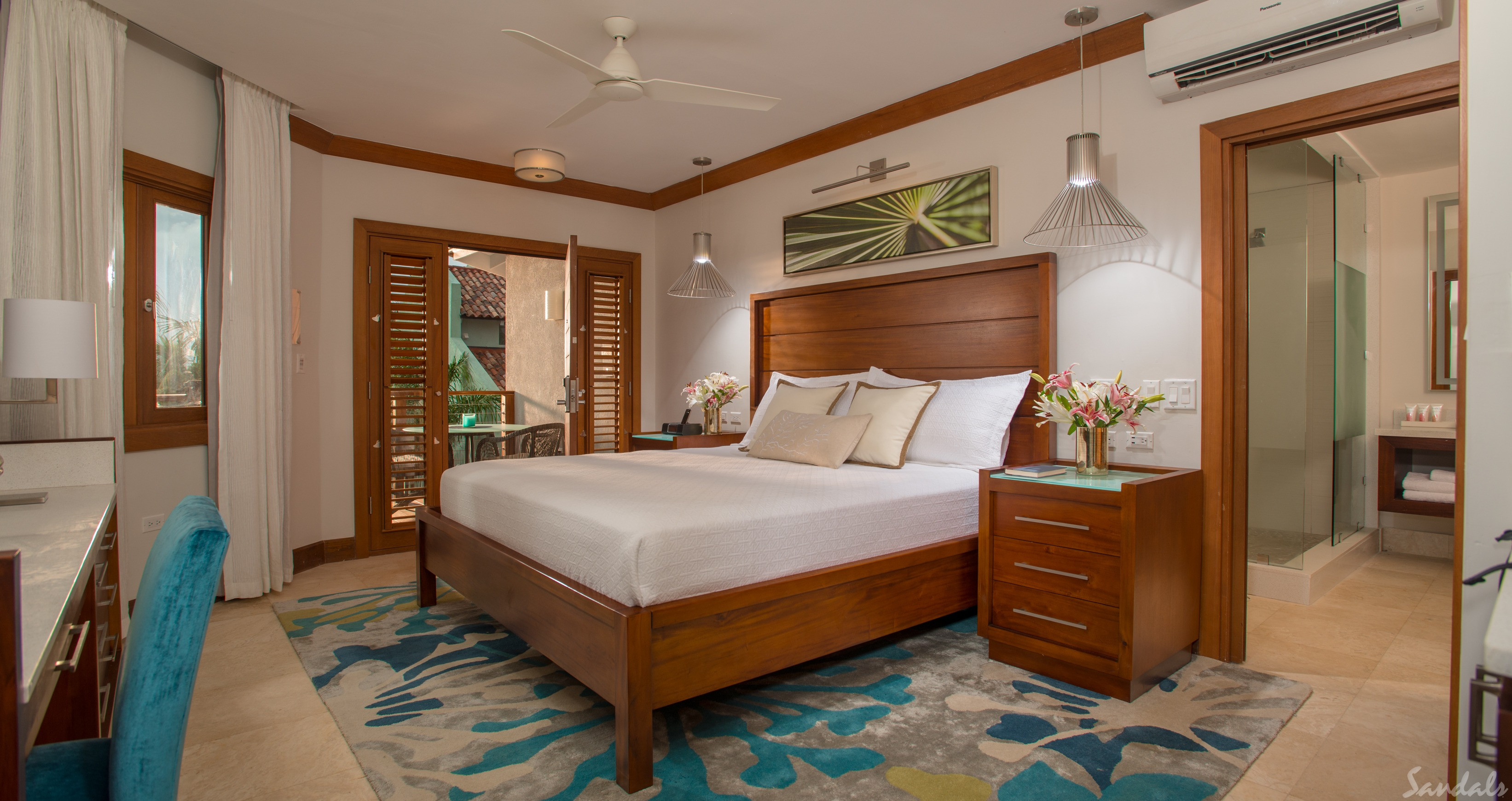Caribbean Oceanview Luxury Walkout Room