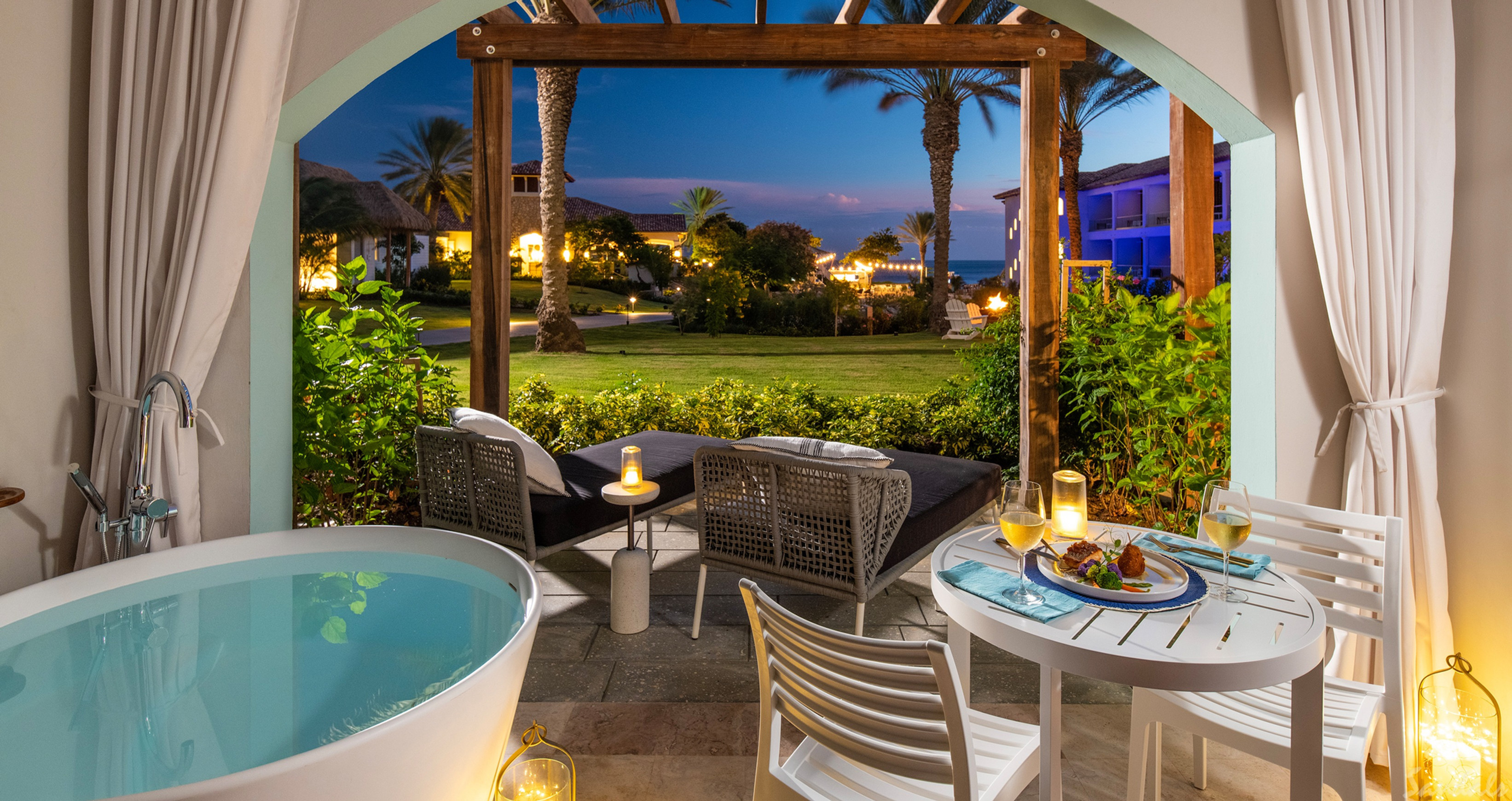 Subi Club Level Walkout Room with Patio Tranquility Soaking Tub