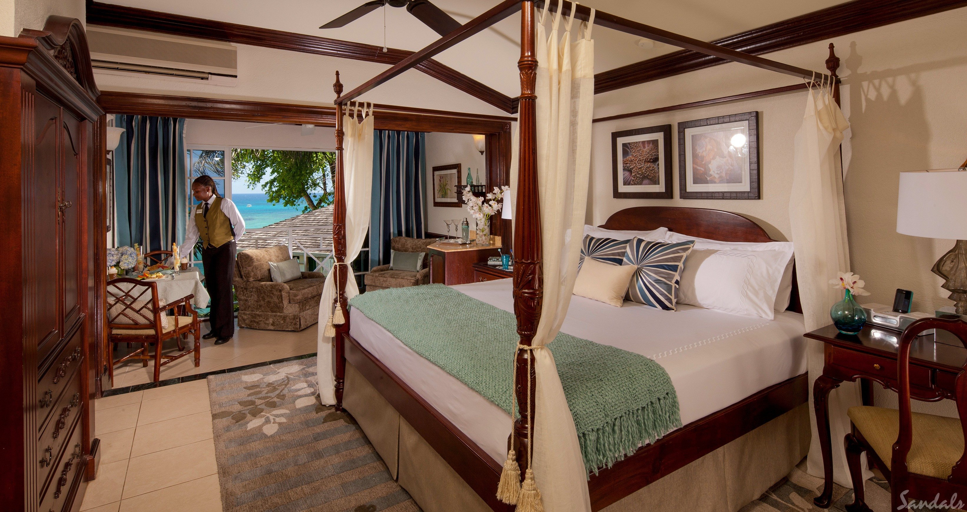 Regent Oceanfront Butler Suite