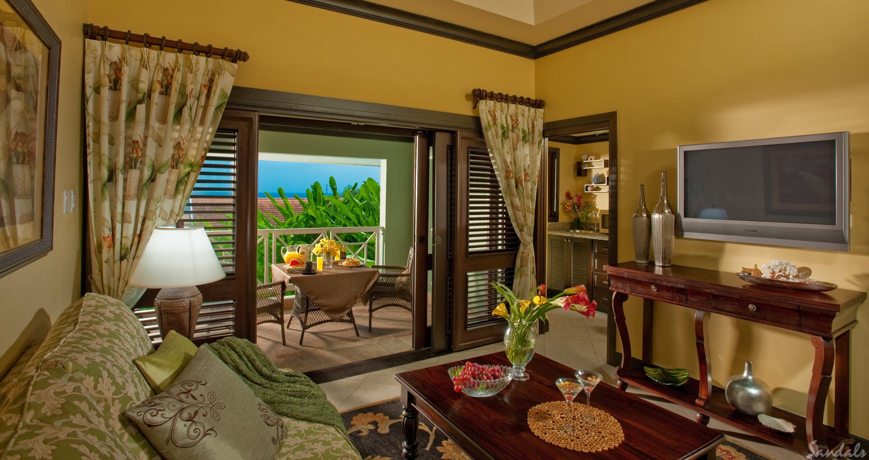 Butler Villa with 4 One-Bedroom Suites and Private Pool