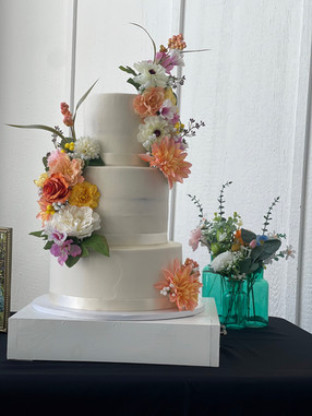 Custom Wedding Cakes in Tulsa, OK | Cake Palate Designs
