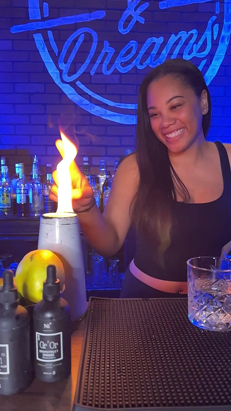 Flair & Mixology | Cocktails & Dreams