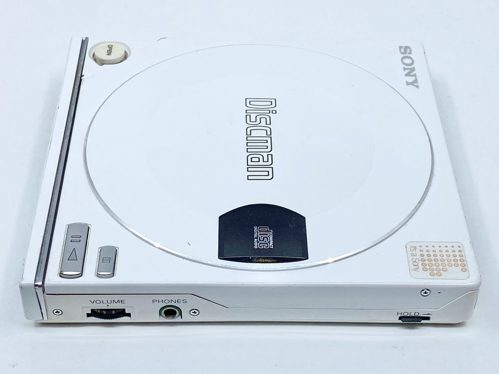 Sony Discman D-100 White Portable CD Player
