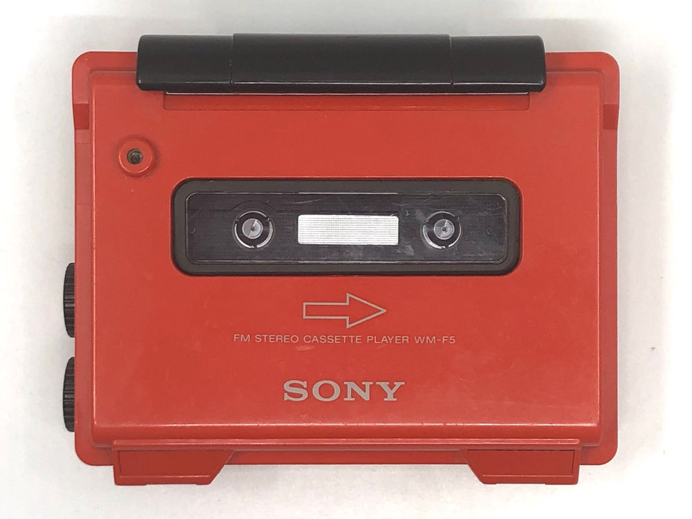 Sony Walkman WM-F5 Red On the Beach Edition