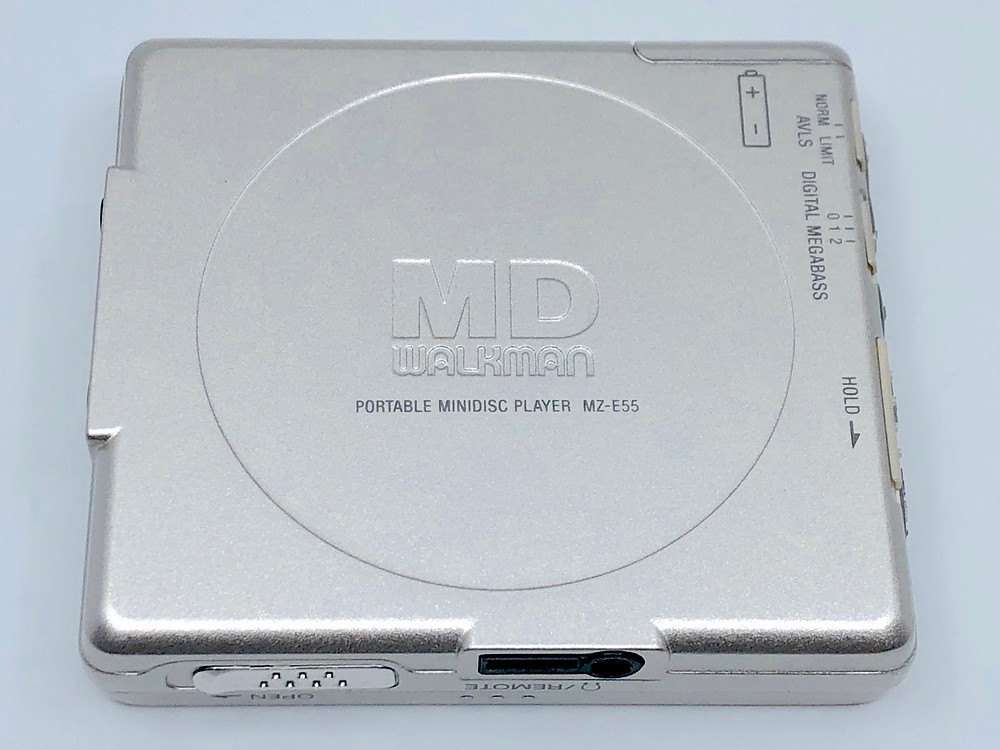 Sony Walkman Sony MZ-E55 MiniDisc Player Silver
