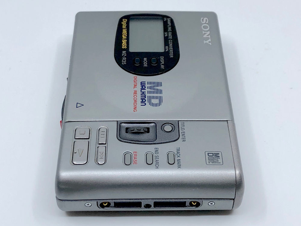 Sony Walkman MZ-R35 MiniDisc Recorder Silver