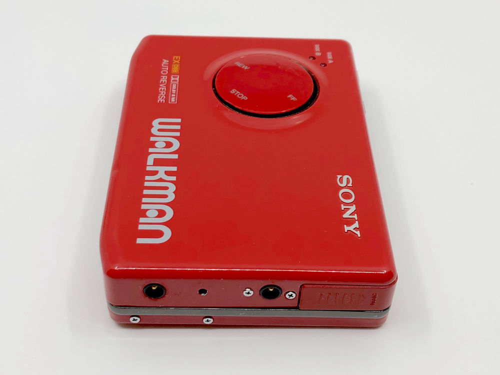Sony WM-600 Red Walkman