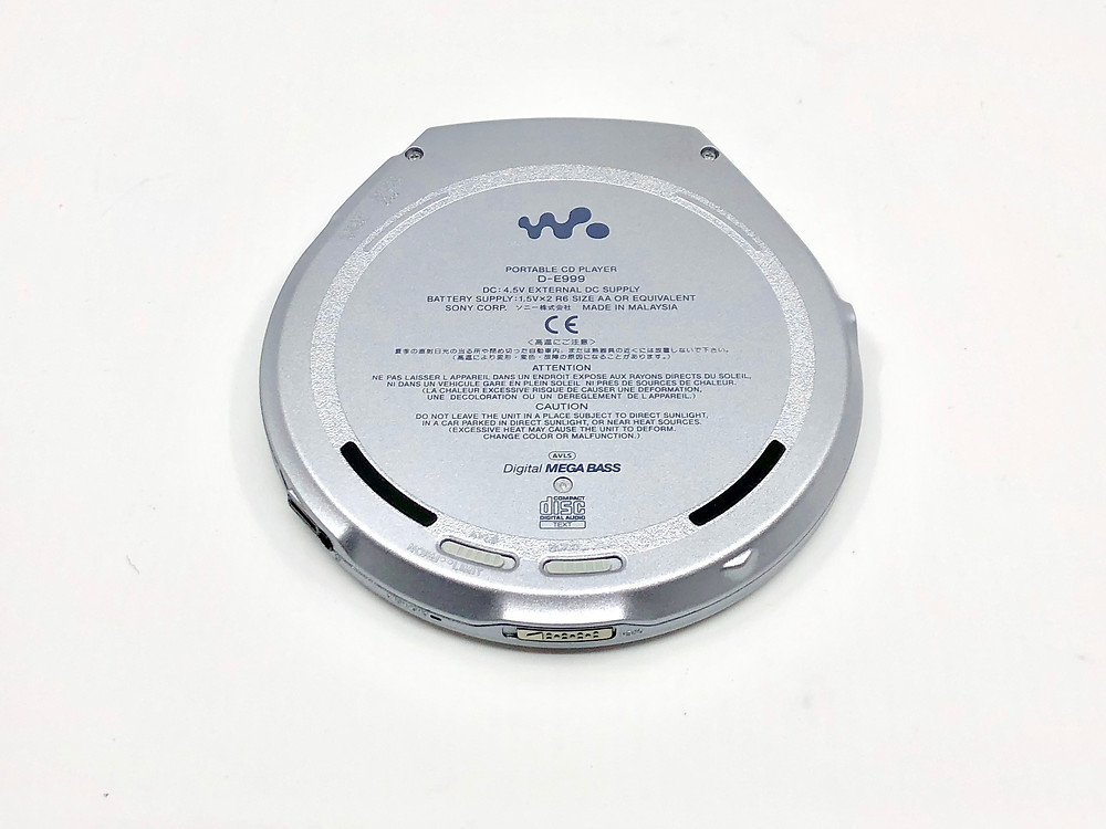 Sony CD Walkman D-E999 Silver Portable CD Player