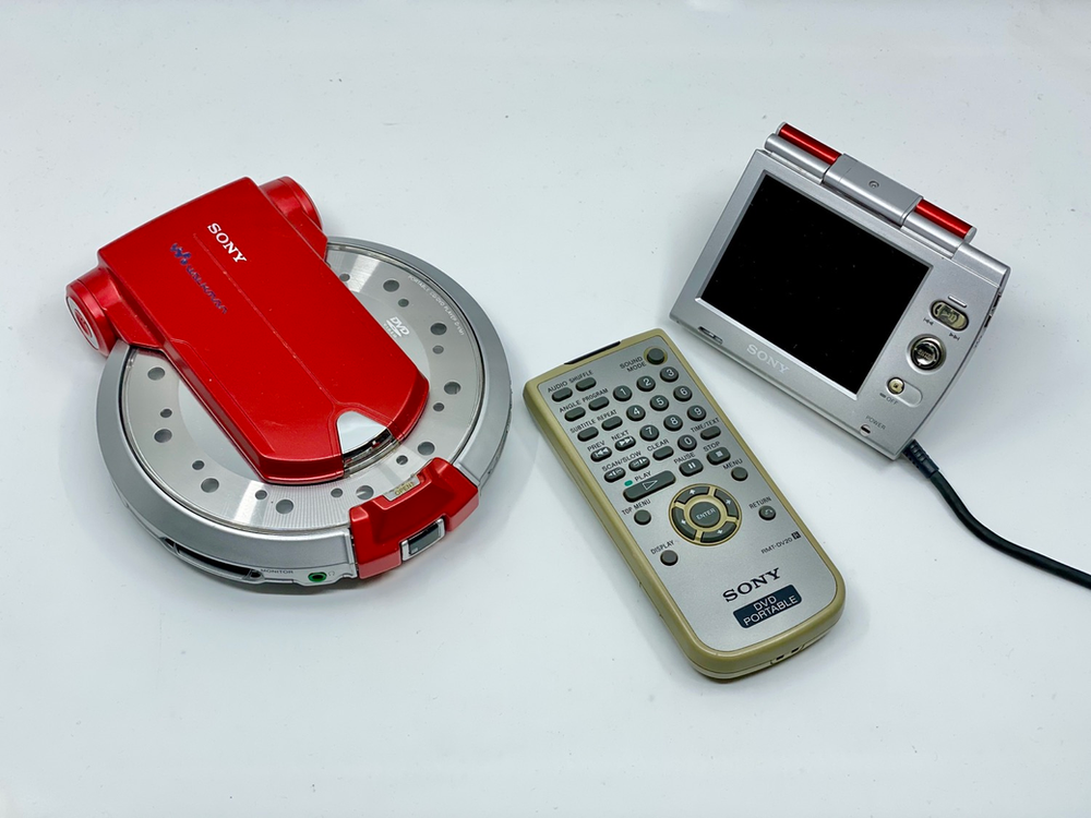 Sony Walkman D-VM1 Red Portable DVD Player