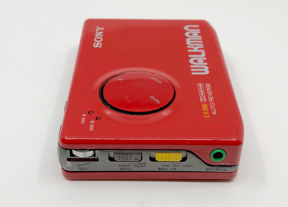 Sony WM-600 Red Walkman