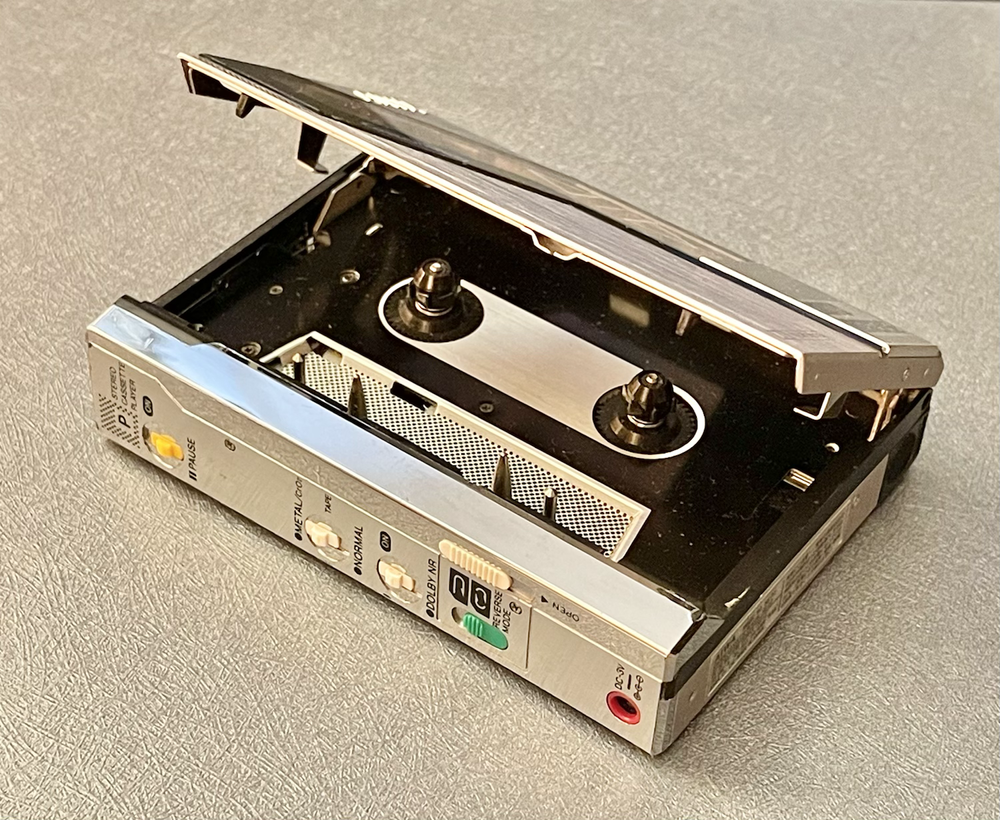 Aiwa HS-P7 CassetteBoy - Back to the Future Cassette Player