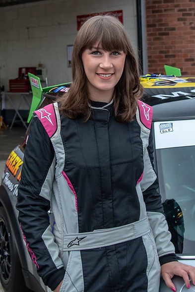 Gallery | Lydia Walmsley Racing