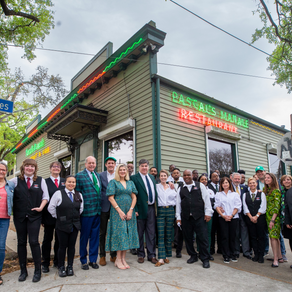 Pascal's Manale | Creole Cuisine-New Orleans Restaurant