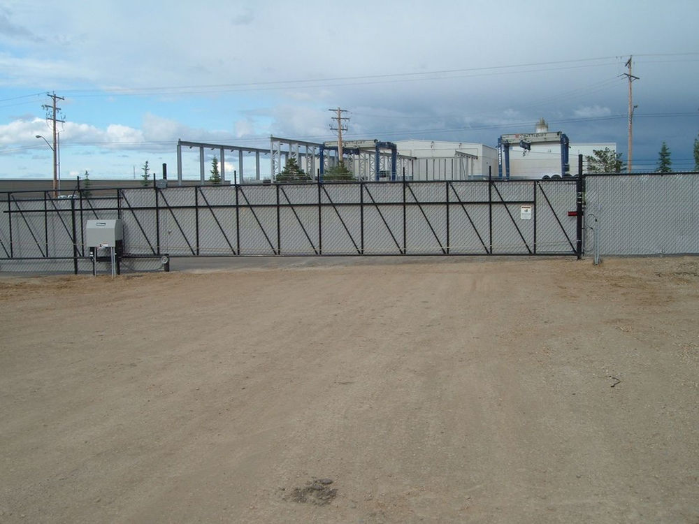 5 Reasons You Need Industrial Security Fencing | Duraguard Fence Ltd
