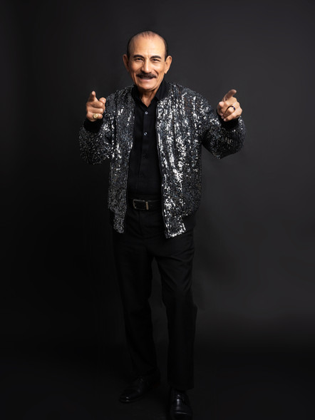 About | Charlie Aponte