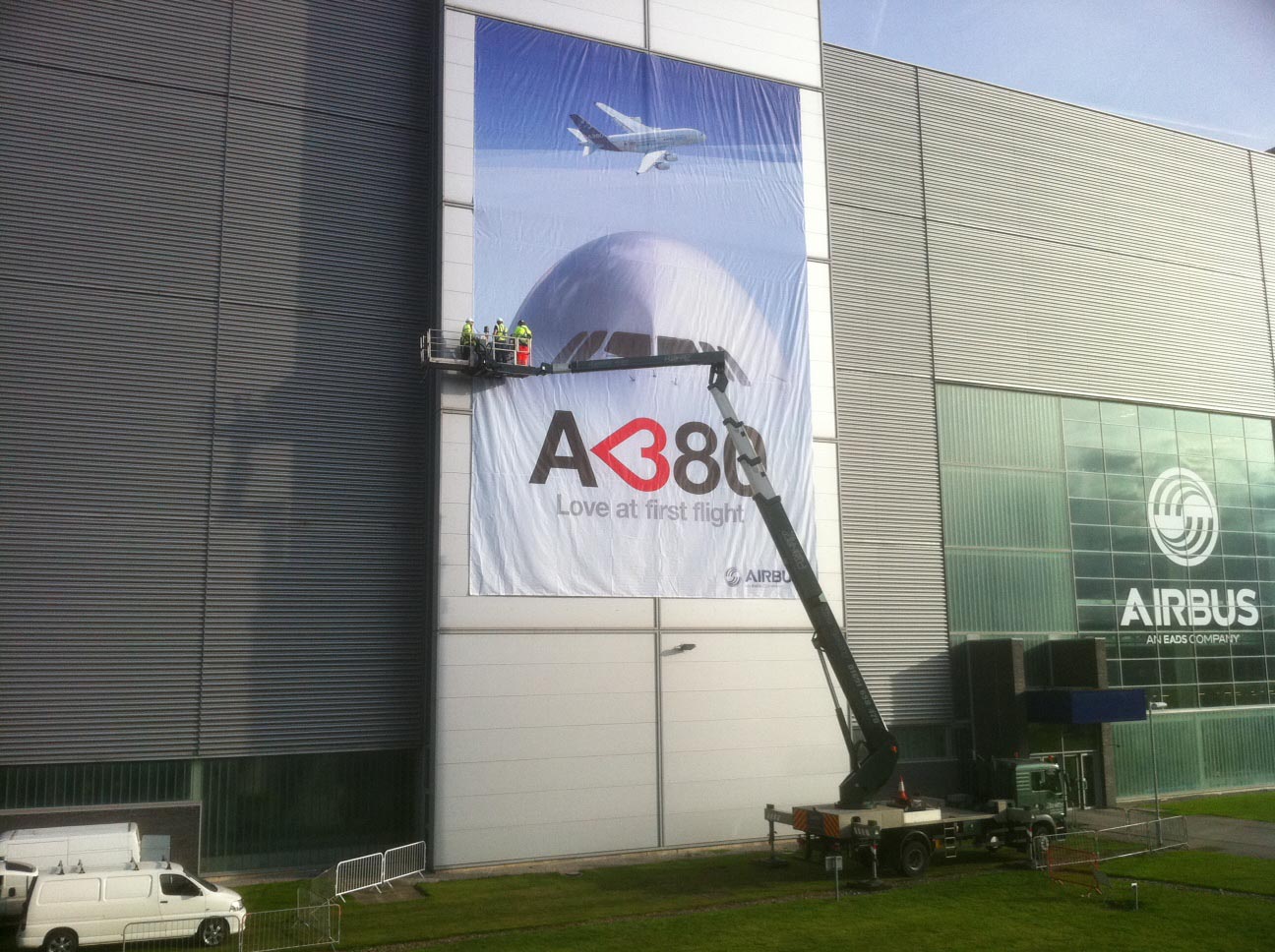 Avon Displays | Signs &Displays | Thornbury