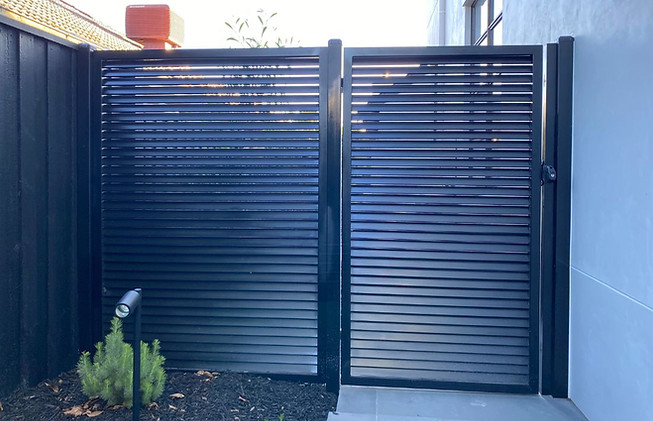 Side Gate Installation Melbourne | LATITUDE Fencing & Gates