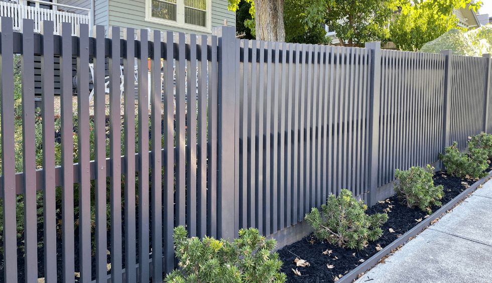 8 Types of Metal Fencing