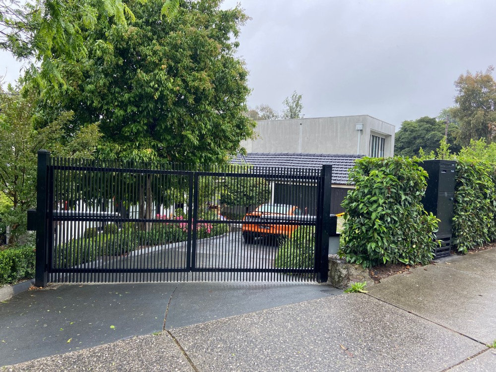 Custom Steel Swing Gates for Secure Essendon Driveways