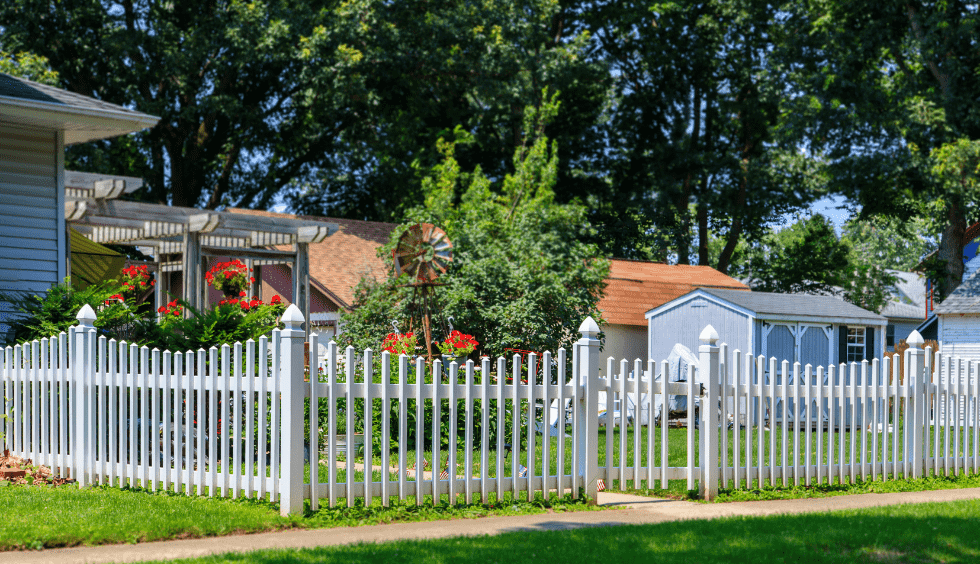 9 Picket Fence Ideas to Enhance Your Home
