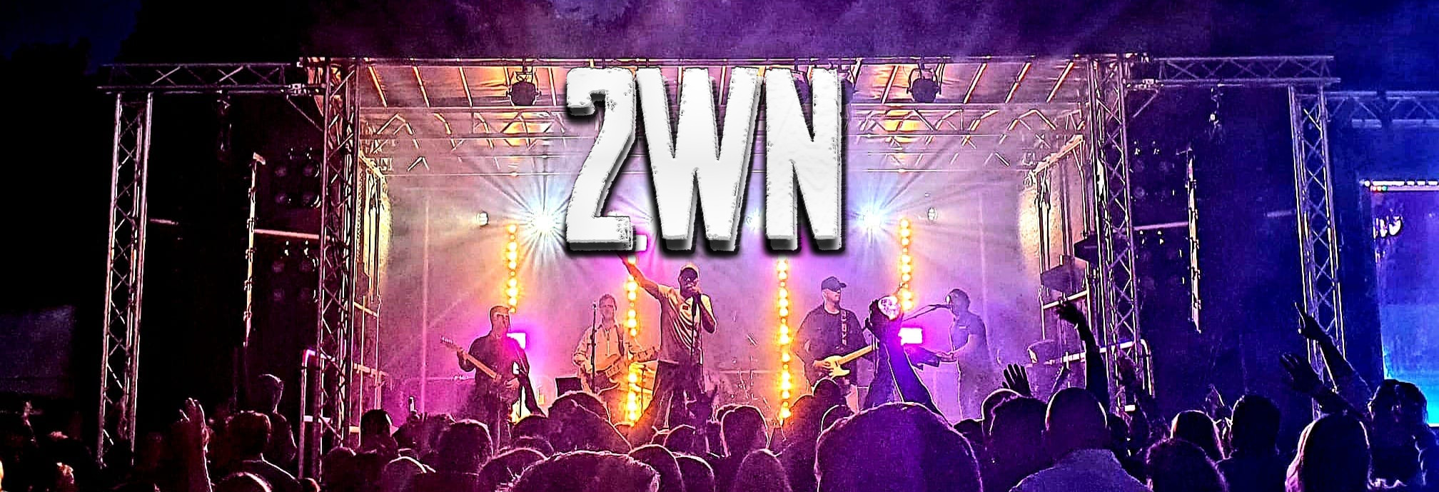 2 Weeks Notice | Premier Function Band | West Midlands