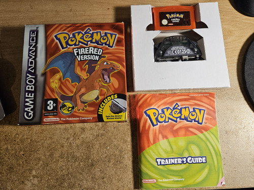 Pokemon FireRed GameBoy Advance | MyRetroShop.com