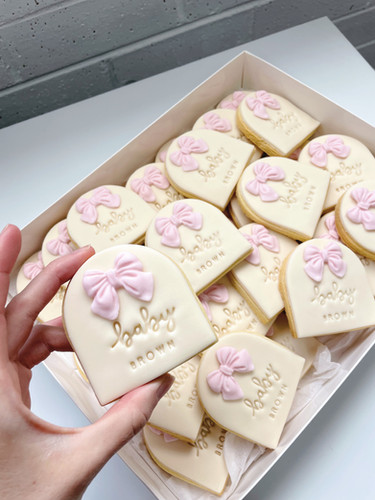 Arch Shape Cookies | Bow detail | Beige, Pale pink | Baby | The Final ...