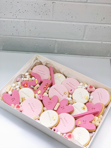 ALL Pink Cookie Box | The Final Course