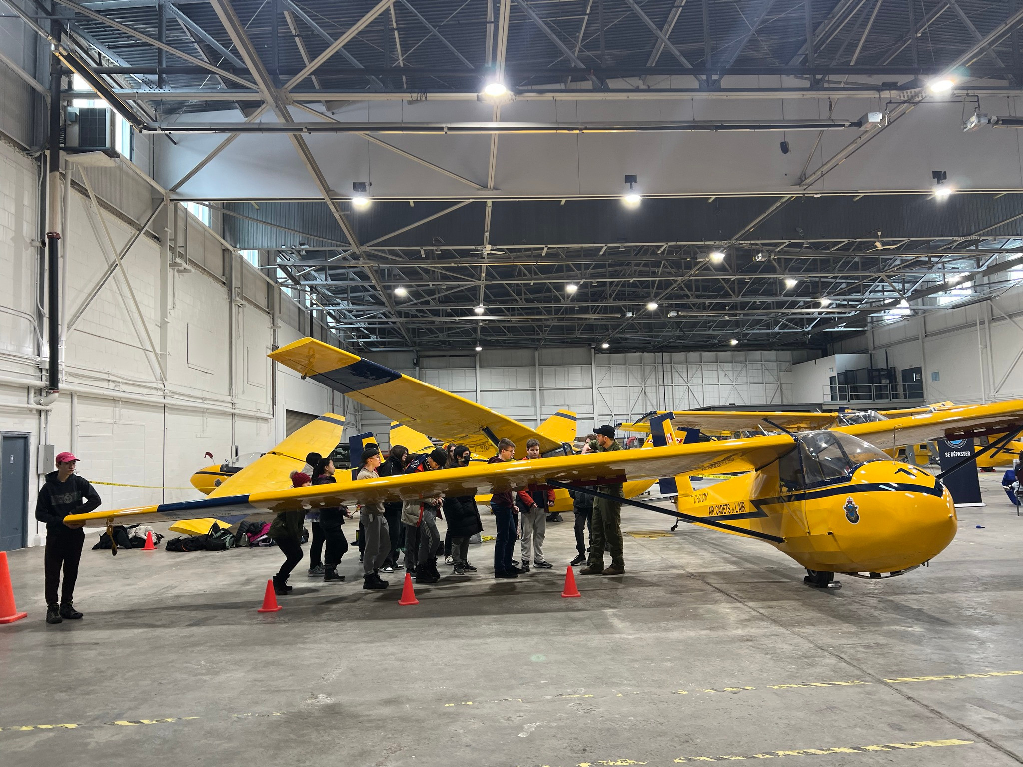 Career day at Garrison Montreal | 338 Squadron Apps