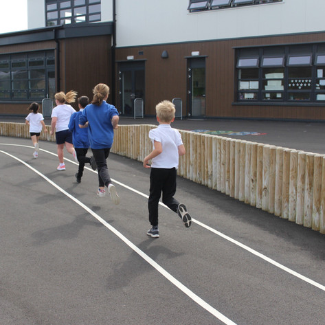 Daily Mile Track | UK | Play Fitness Ltd