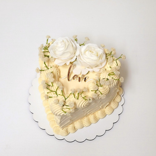 ETERNAL LOVE HEART CAKE | Custom Fake Cakes