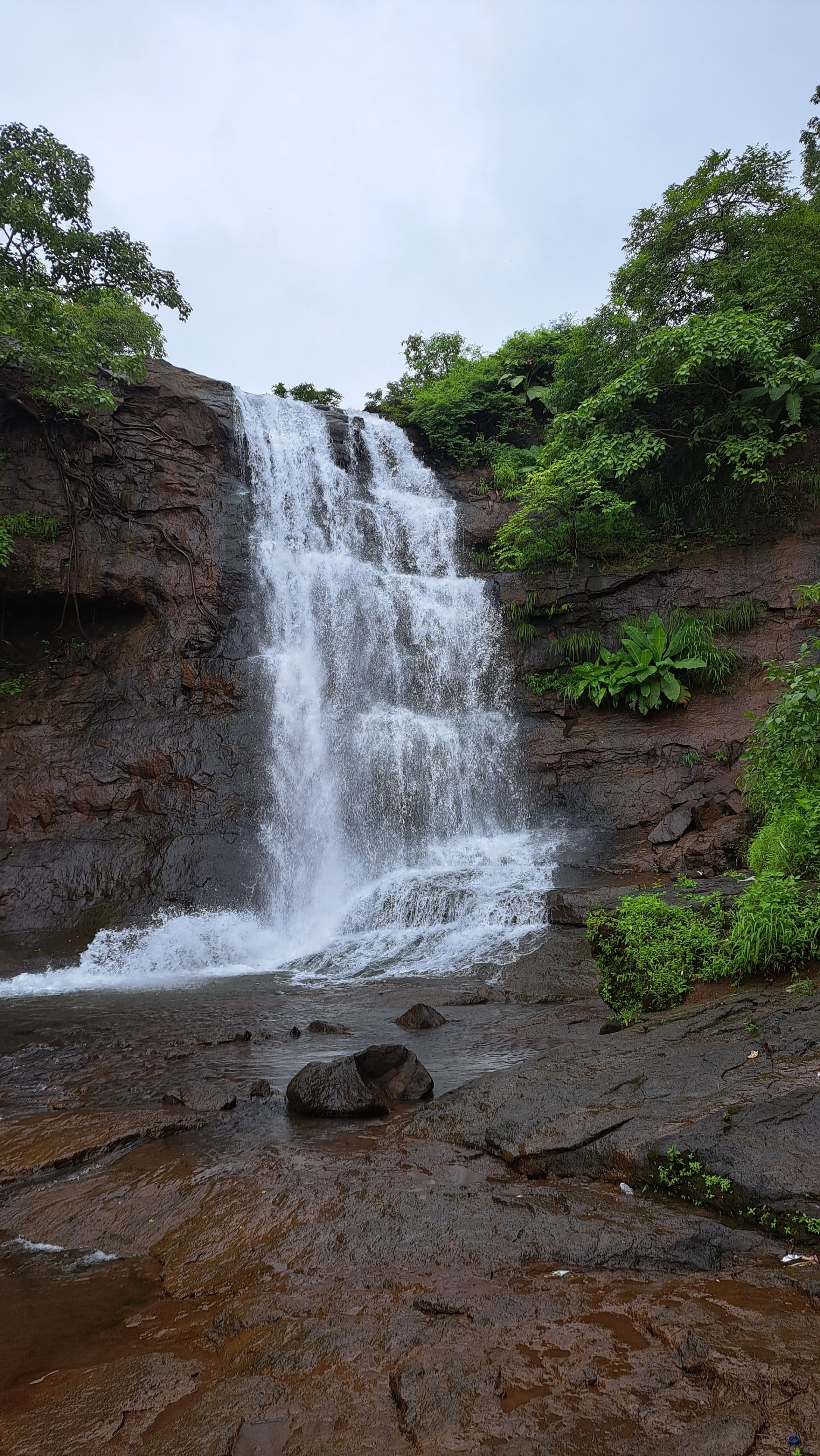 Bekare Waterfall | Mumbai Trekkers