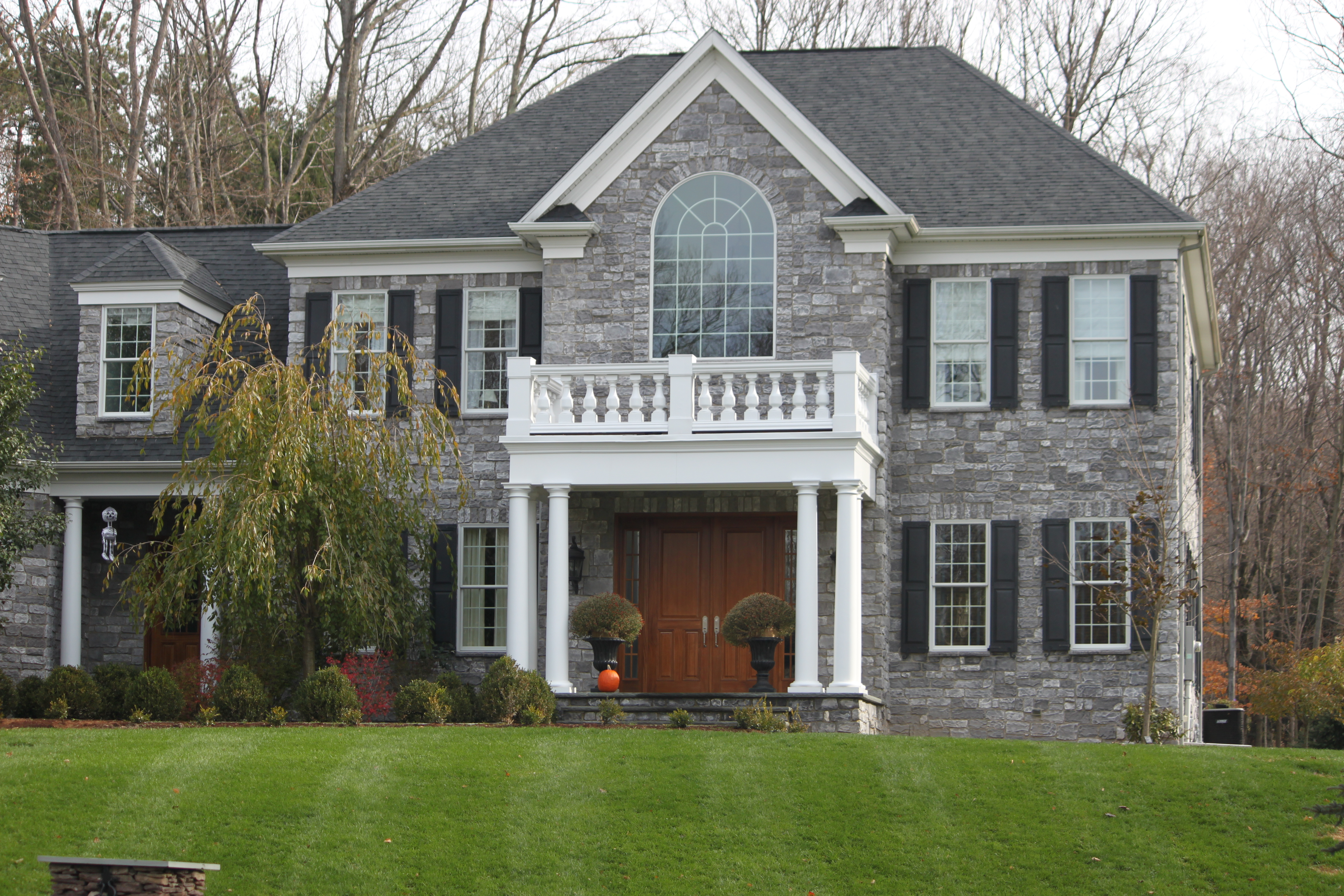 Classic Custom Homes - Florey Homes