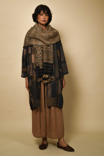 Eri Peace Silk Wrap - natural dye | iron black I | houseofwanderingsilk