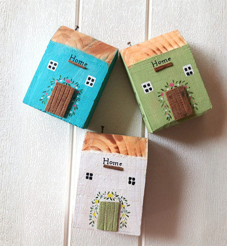 Wooden Handpainted huts | cute hut shaped wooden signage with quote ...