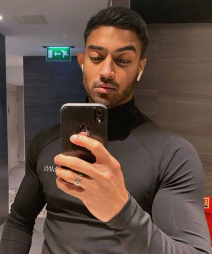 Hamza | Youtuber | Artplate