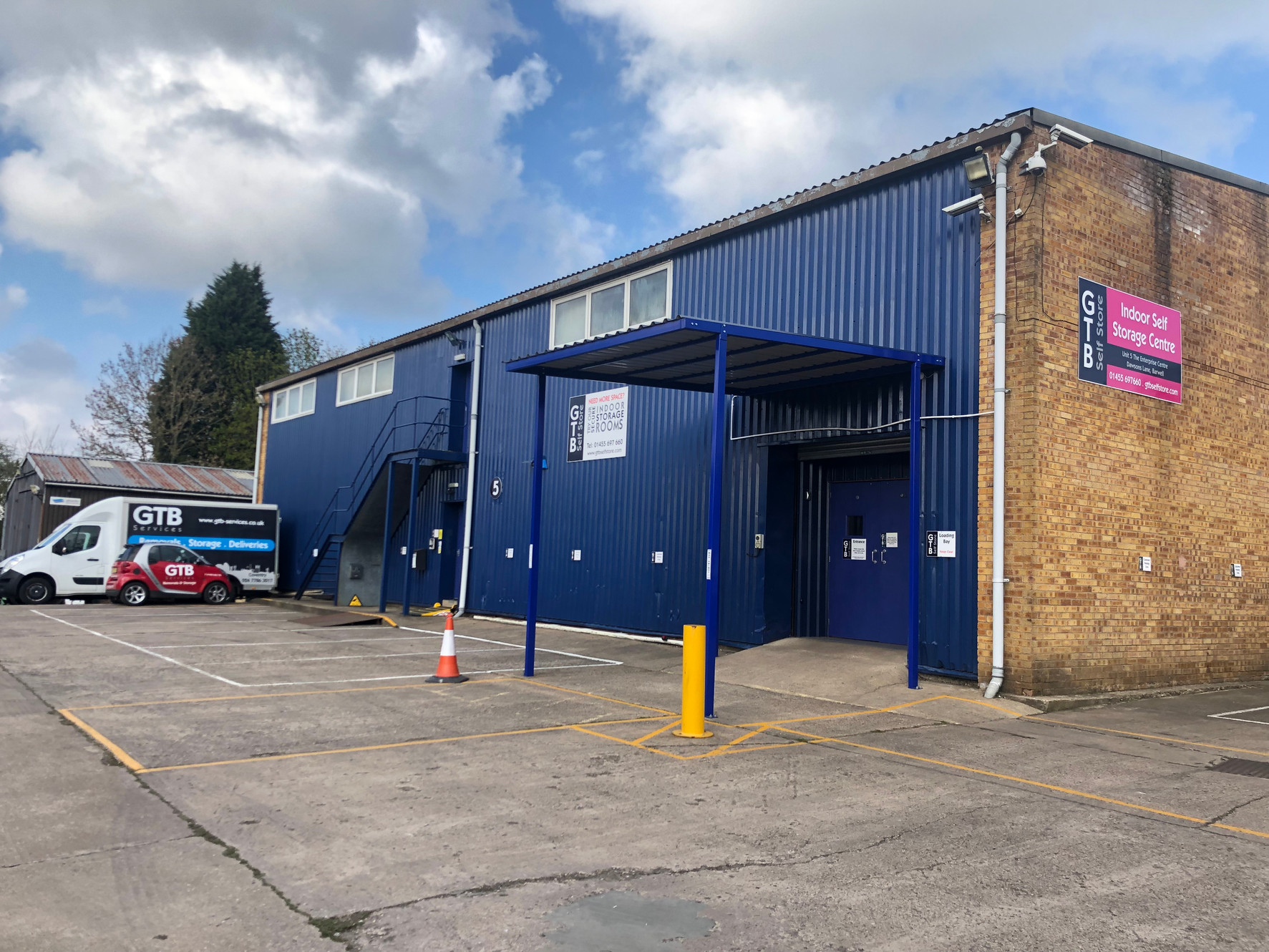 Indoor Self Storage Ibstock | GTB Self Store Ltd