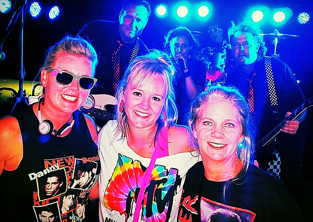 The M80s Photos | 80s Cover Band