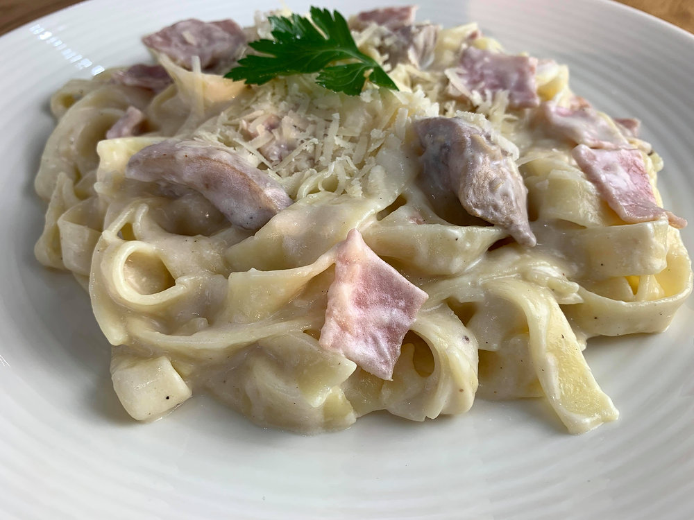 Fetuccini Alfredo con Pollo | Receta Peruana | Cecilia Tupac