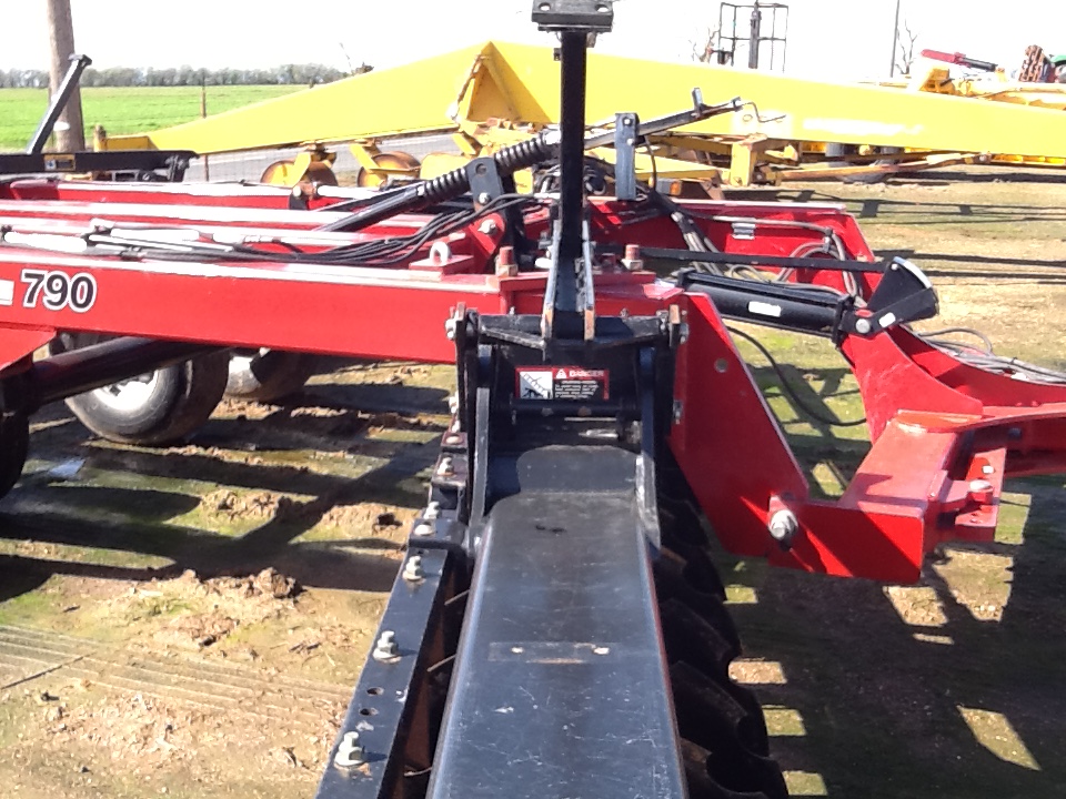 24FT CASE 790 FOLDING DISC | farmconnections