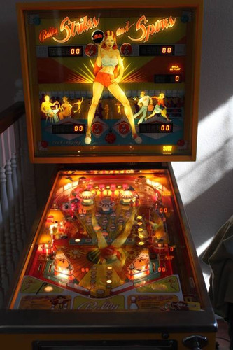 1978 Bally Strikes and Spares pinball machine | pinball machine for