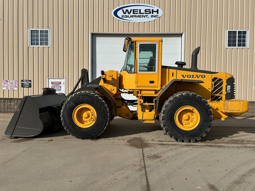 (1) - 2007 Volvo 110E Loader | welshequipment