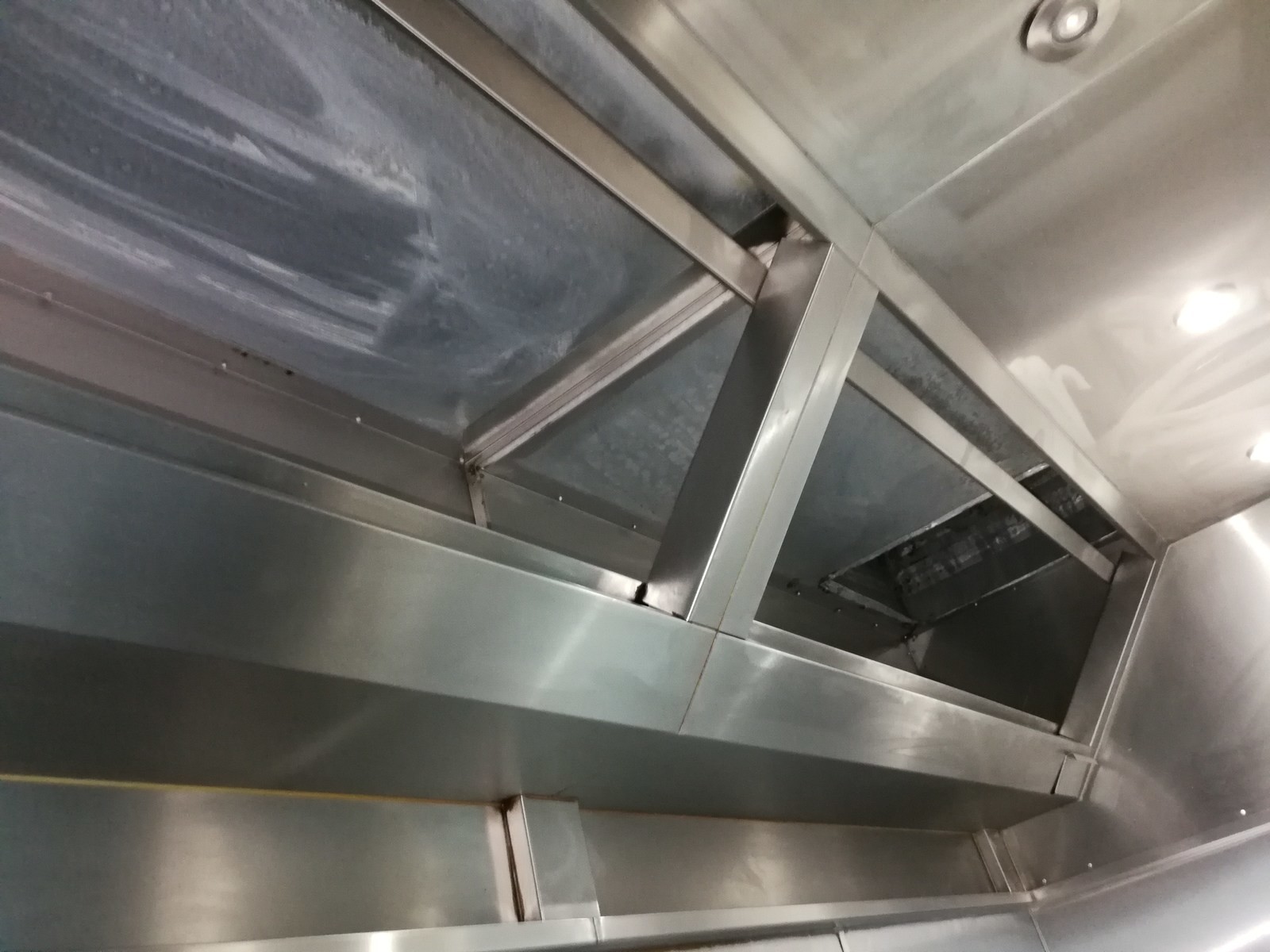 Duct Hygiene Specialist | Kitchen Canopy Duct Vent Cleaning | London